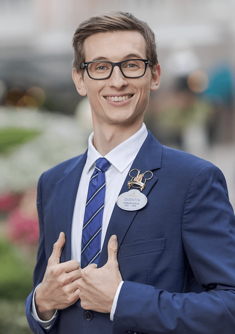 L’histoire des Ambassadeurs de Disneyland Paris ! | Disneyland Paris ...