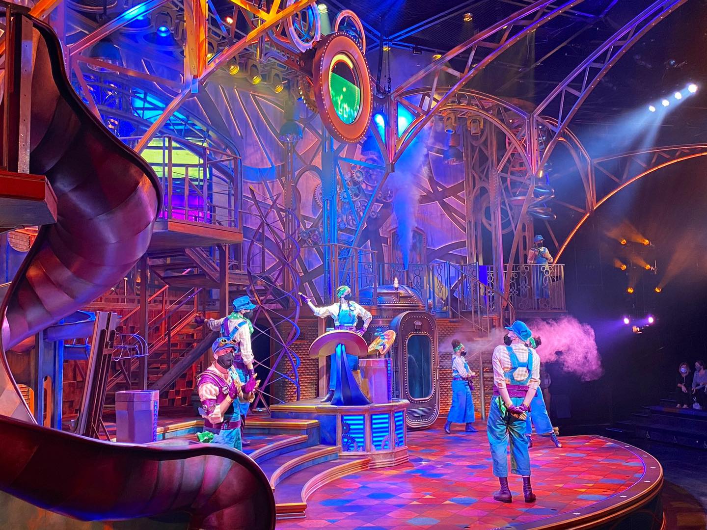 Rénovation de Disney Junior Live on Stage! en Studio D ! | Disneyland ...
