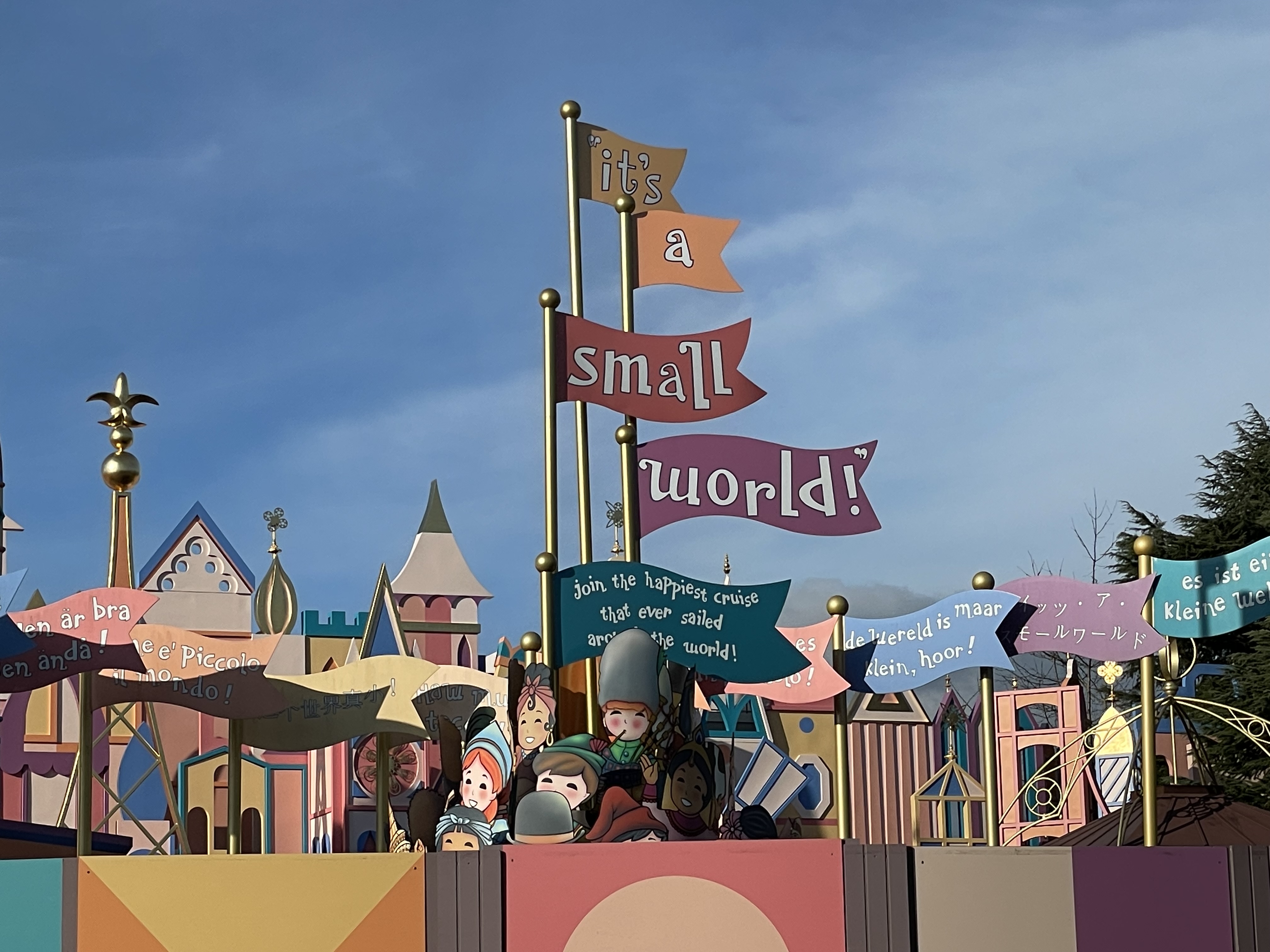 Rénovation de ‘it’s a small world’ ! | Disneyland Paris bons plans